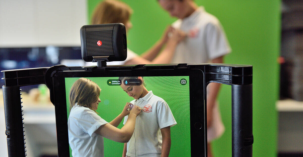 Video Studio Green Screens: Where to Buy, How to Use, Common Mistakes ...