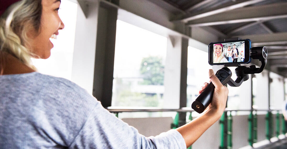 Vlogging Tips for Travel, iPhones, Filming in Public, & More – Dan ...
